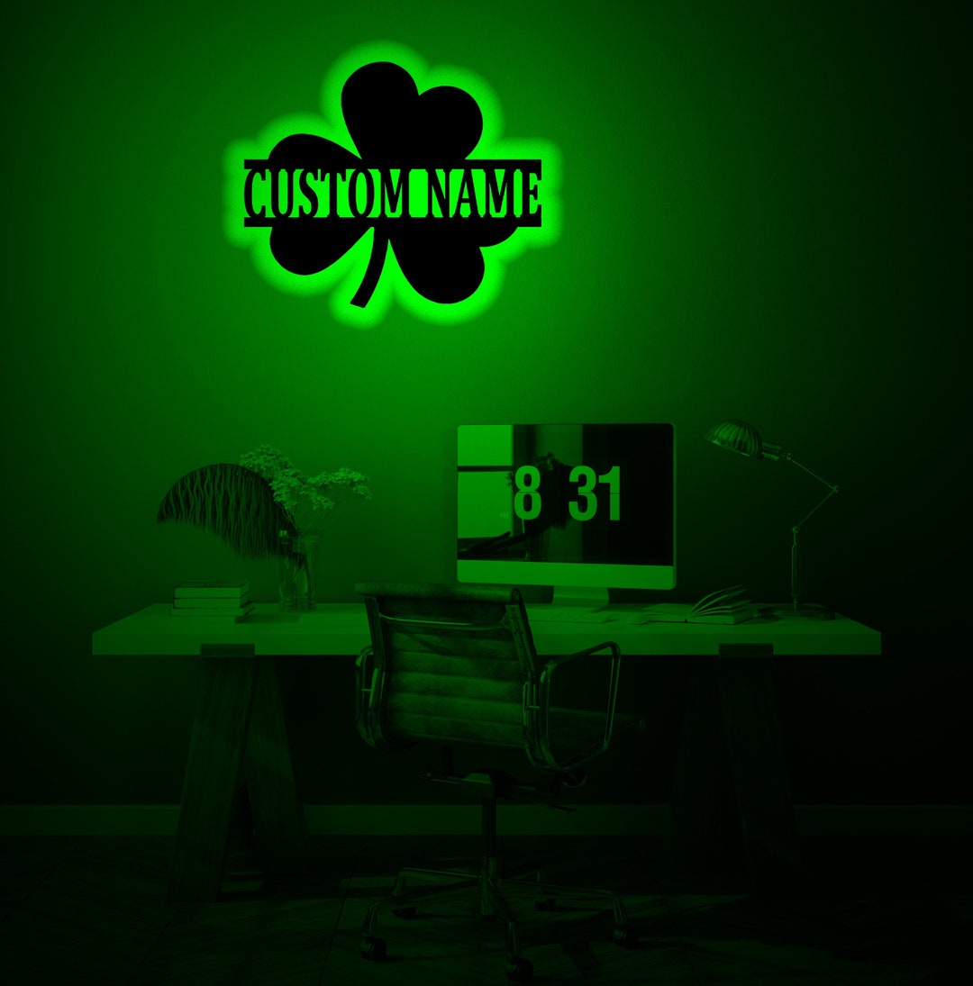 Custom Cloverleaf Wood LED Wall Art: Personalized Neon Sign - Etsy