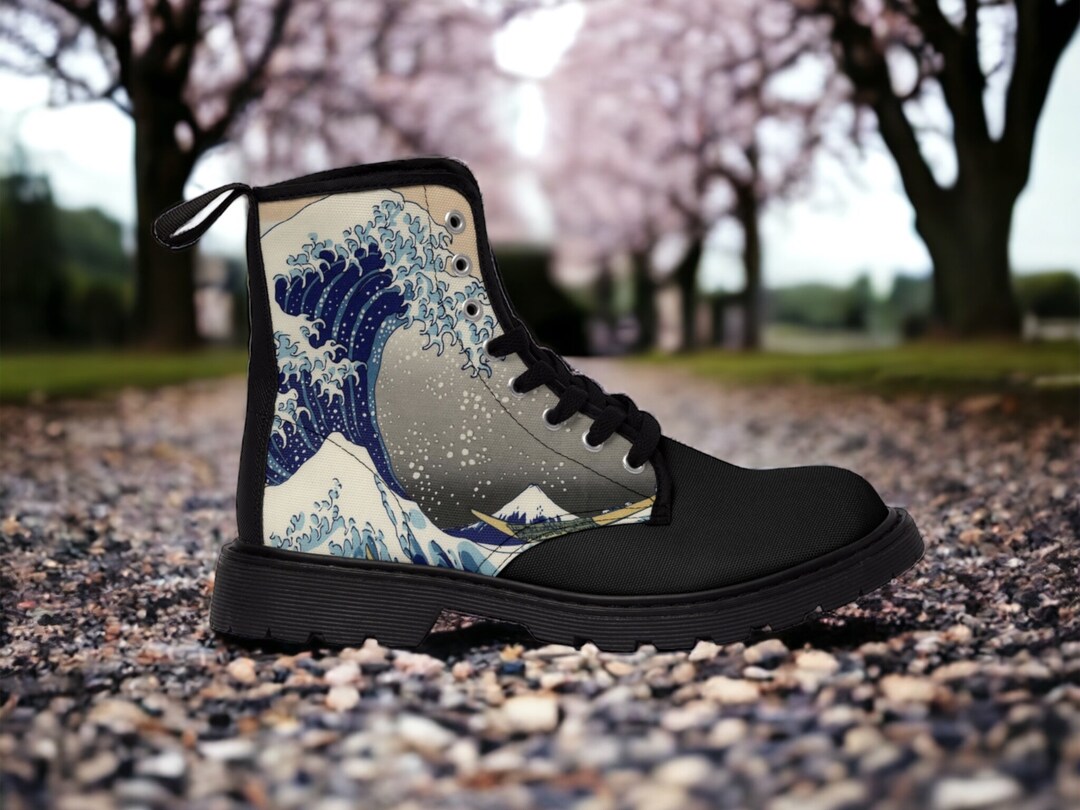 The Great Wave off Kanagawa Boots Katsushika Hokusai Womens - Etsy