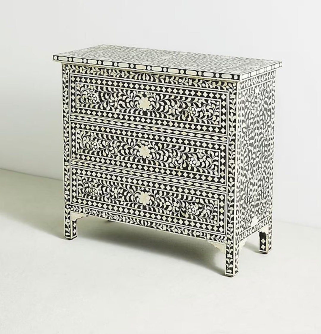 Bone Inlay Table Bone Inlaid Elegance Artisan Bone Inlay Tabletop Home ...