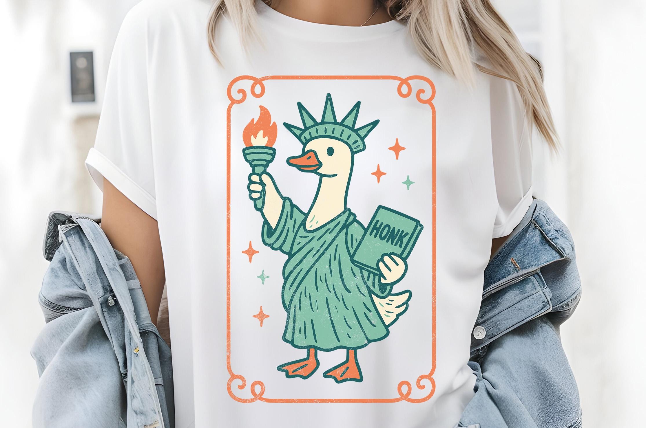 Liberty Goose SVG, Funny Patriotic PNG, 4th of July Goose Design, Honk ...