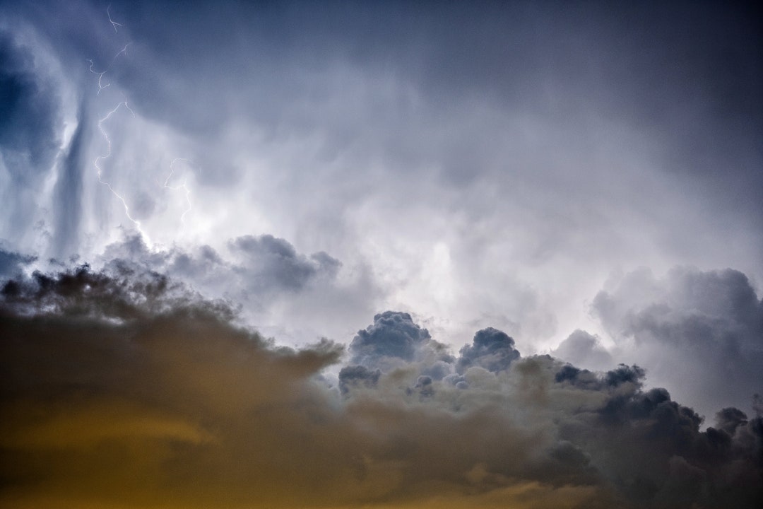Symphony of Thunder: A Majestic Storm.. Digital Picture. - Etsy