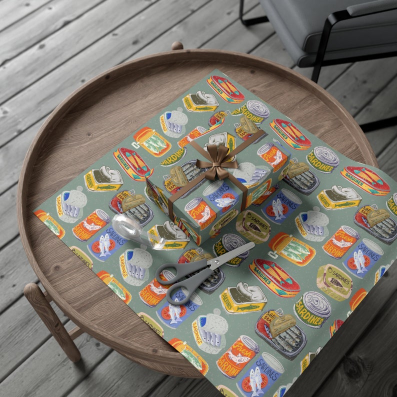 Mediterranean Retro Sardine Holiday Gift Wrap: Coastal-themed Eco ...