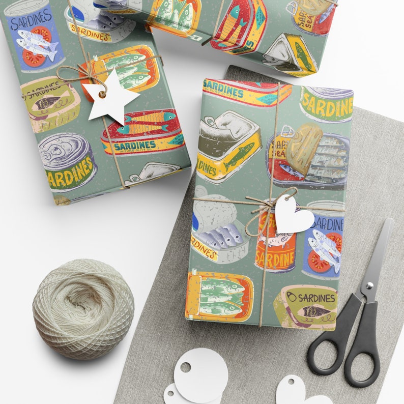 Mediterranean Retro Sardine Holiday Gift Wrap: Coastal-themed Eco ...