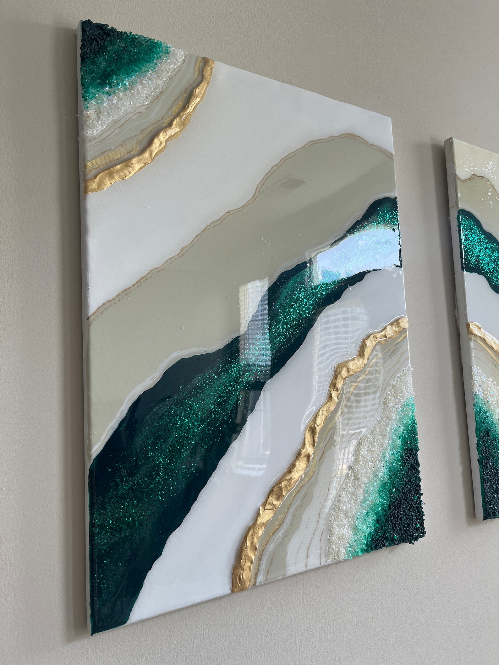 Handmade Geode Painting & Crystal Art With Epoxy Resin - Etsy