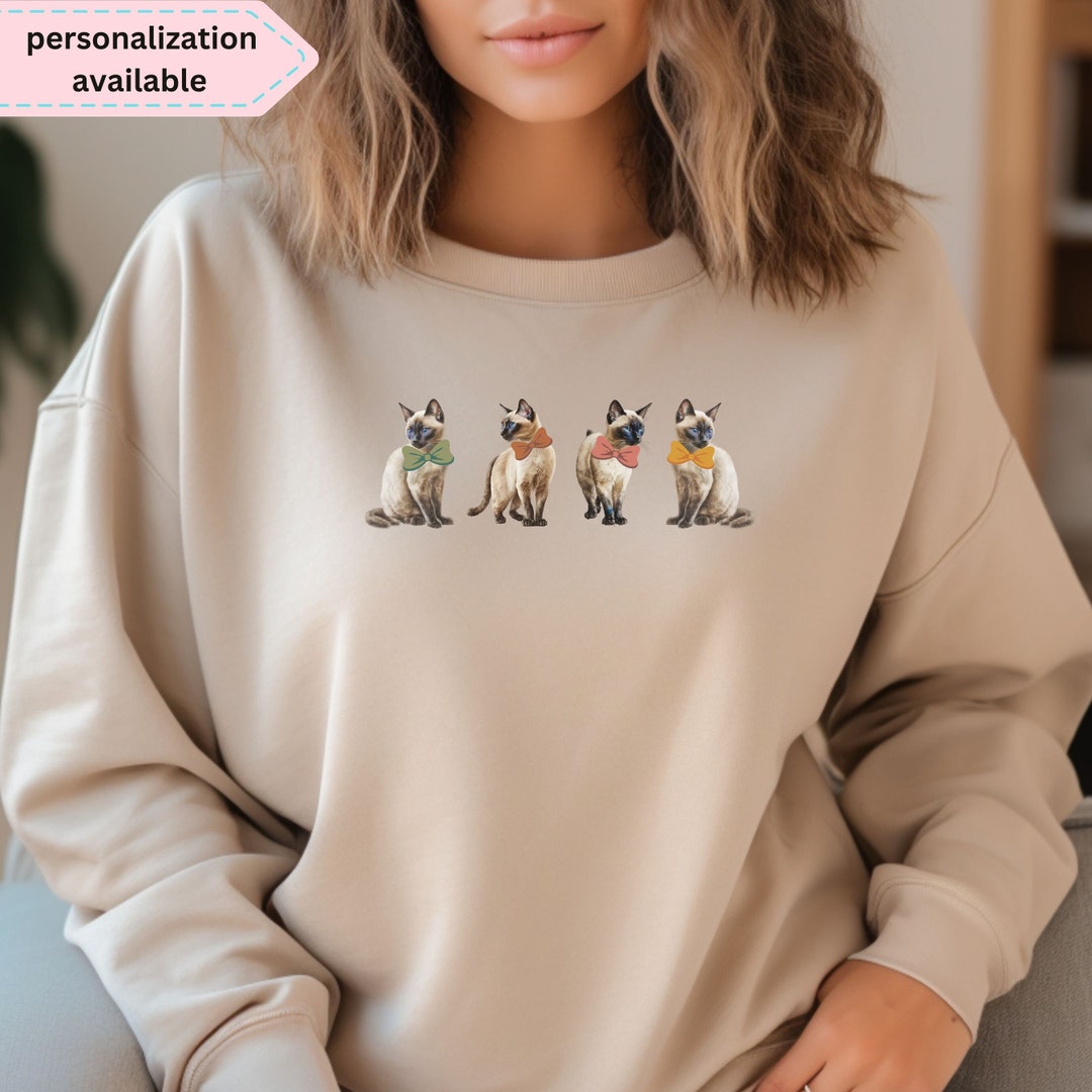 Cute Siamese Mom Sweatshirt, Siamese Cat Mama Shirt, Siamese Cat Owner ...