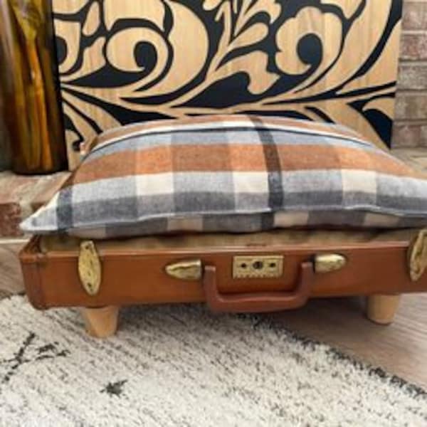 Suitcase Pet Bed - Etsy