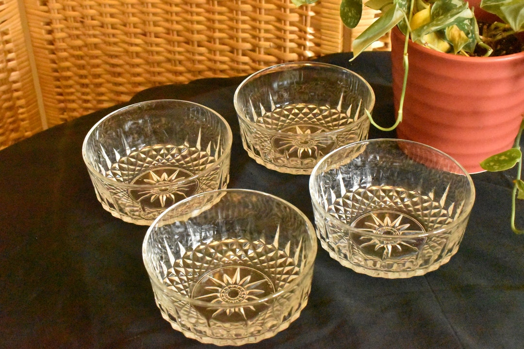 Vintage Arcoroc France Crystal Star Bowls - Etsy