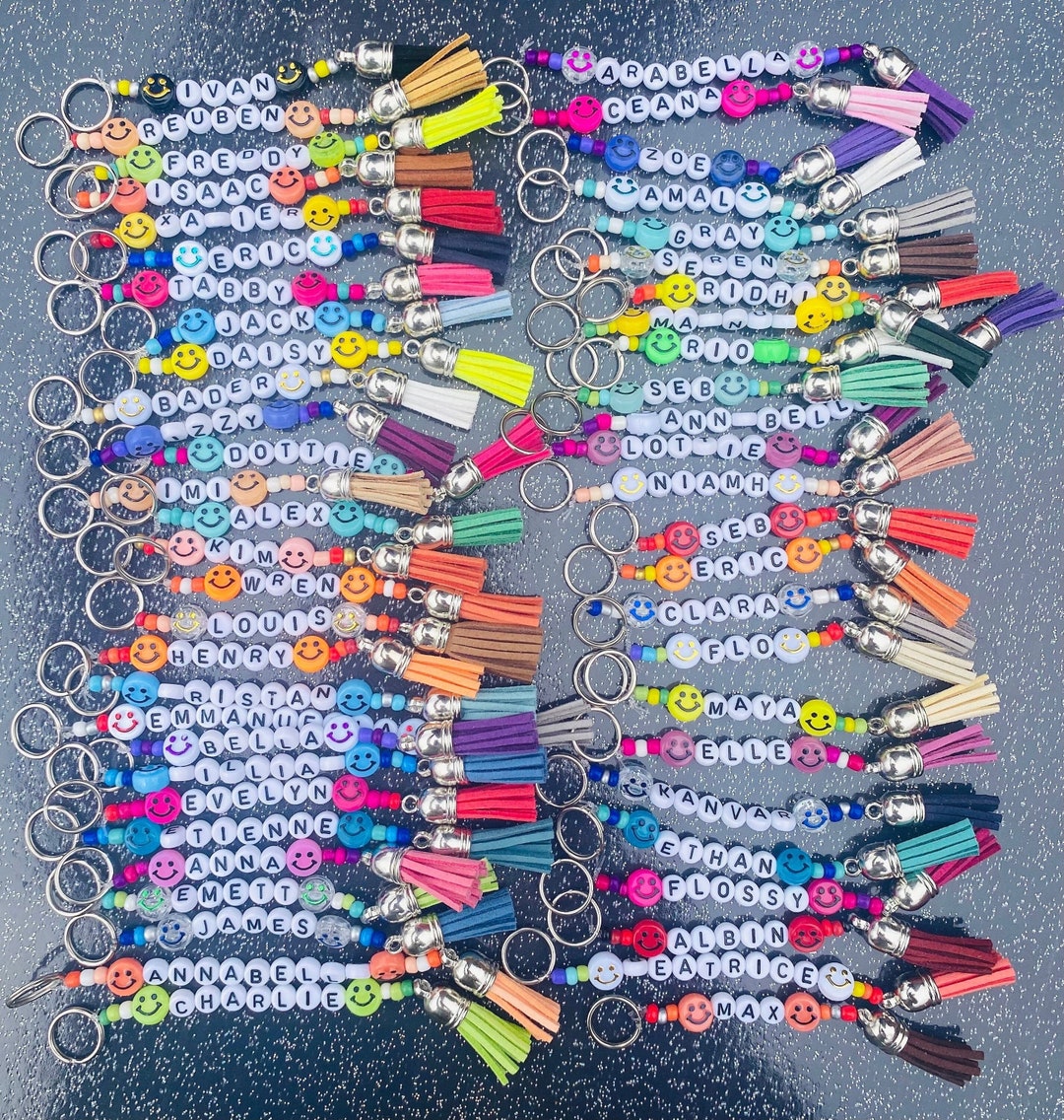 Personalised Keyrings End of Year Class Gift Party Bags Book Bag Tags ...