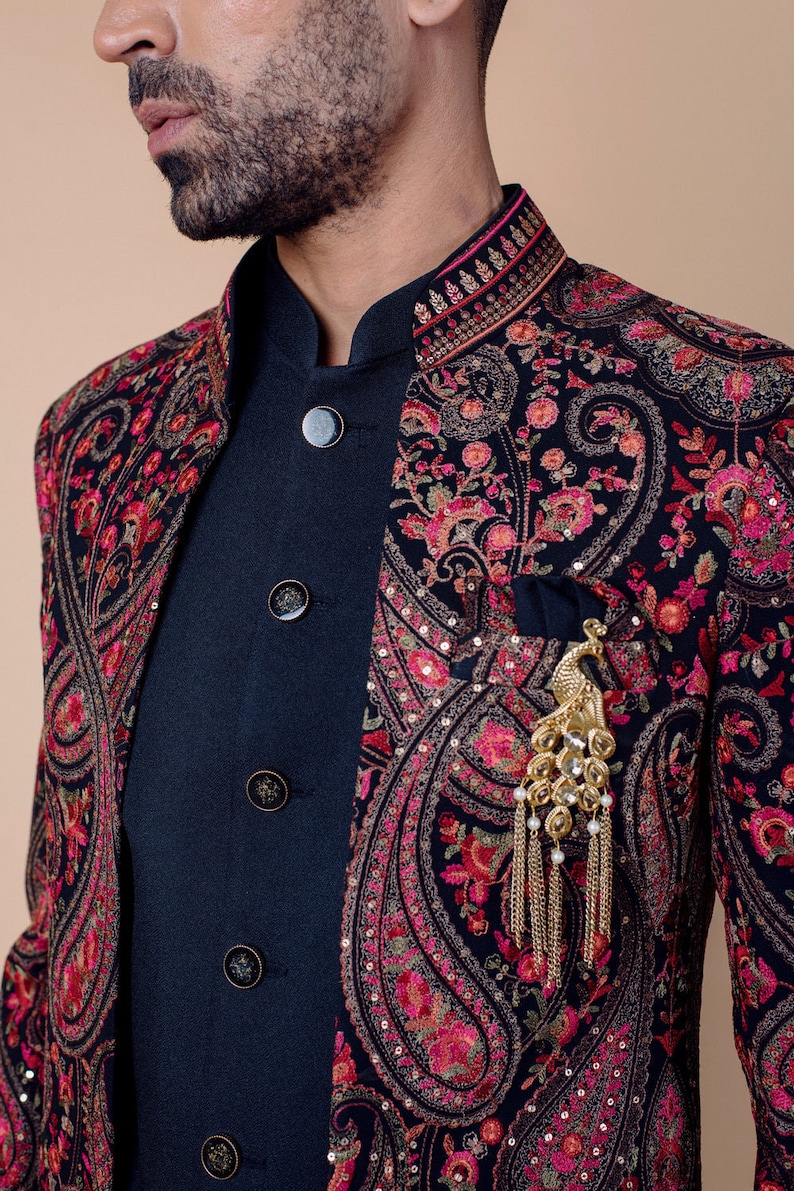 Jodhpuri Shrug Set for Men, Jodhpuri Embroidered Sherwani for Men ...