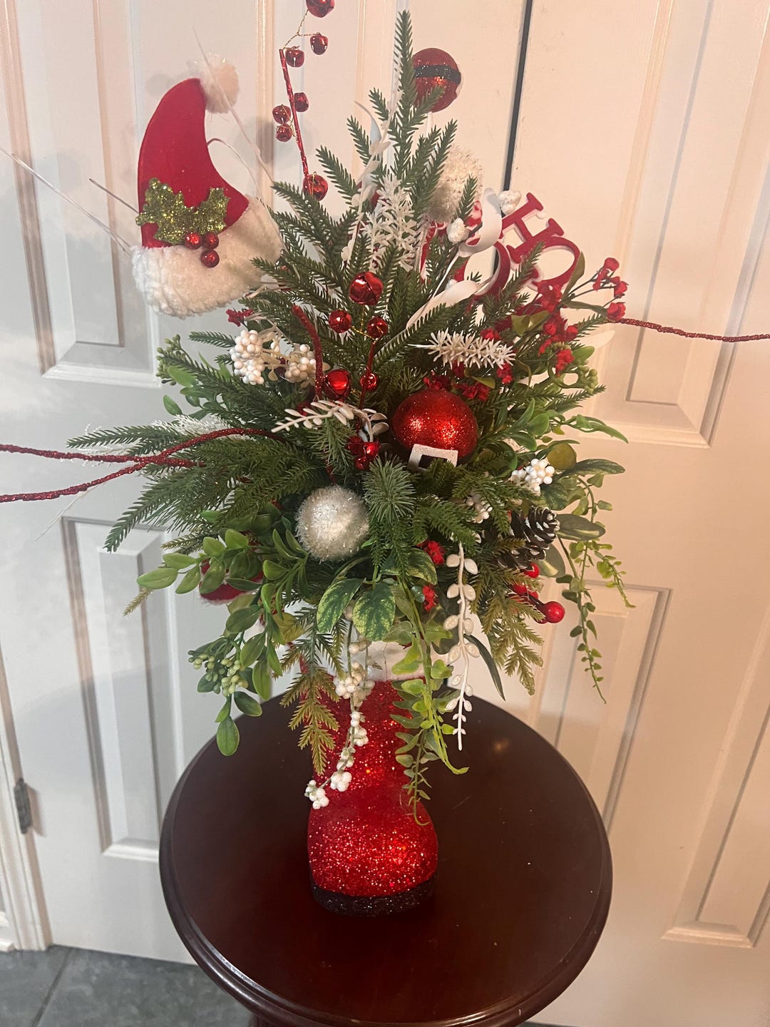 Christmas Floral Arrangement, Holiday Florals, Santa Boot Floral ...