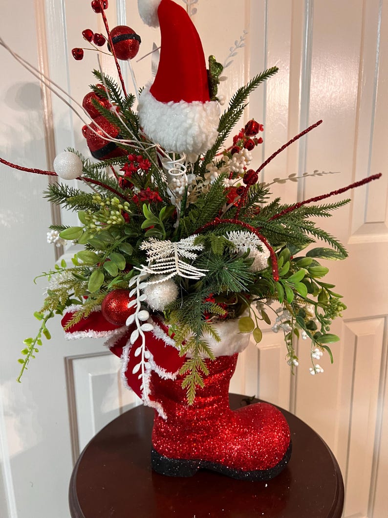 Christmas Floral Arrangement, Holiday Florals, Santa Boot Floral ...