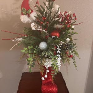 Christmas Floral Arrangement, Holiday Florals, Santa Boot Floral ...