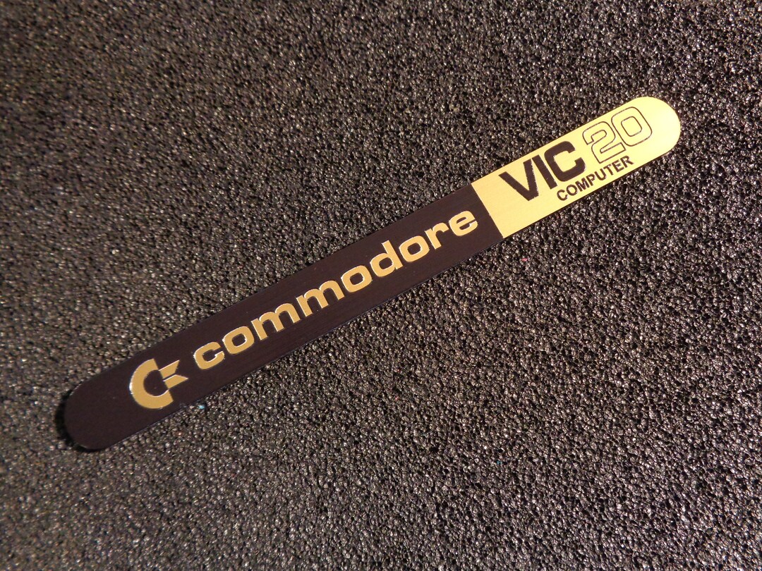 Commodore VIC 20 GOLD Label / Aufkleber / Sticker / Badge / Logo 11cm X ...