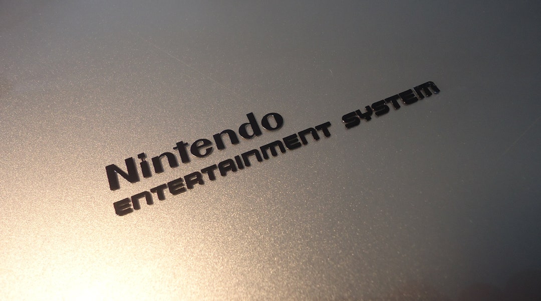 Nintendo NES Label / Aufkleber / Sticker / Badge / Logo 74 X 11mm 268c ...