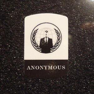 Anonymous Label / Aufkleber / Sticker / Badge / Logo 1,9cm X 2,8cm 322 ...