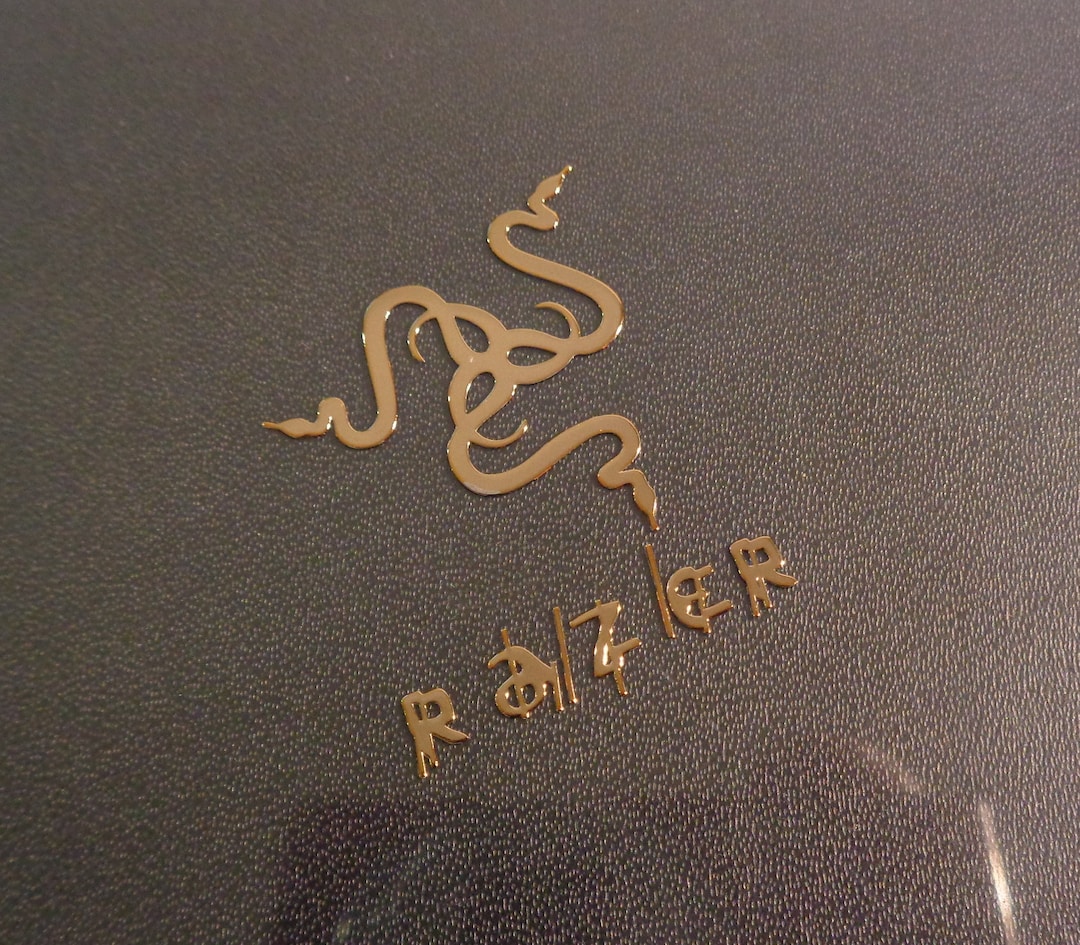 RAZER GOLD Label / Sticker / Badge / Laptop Computer Logo 26mm X 35mm ...