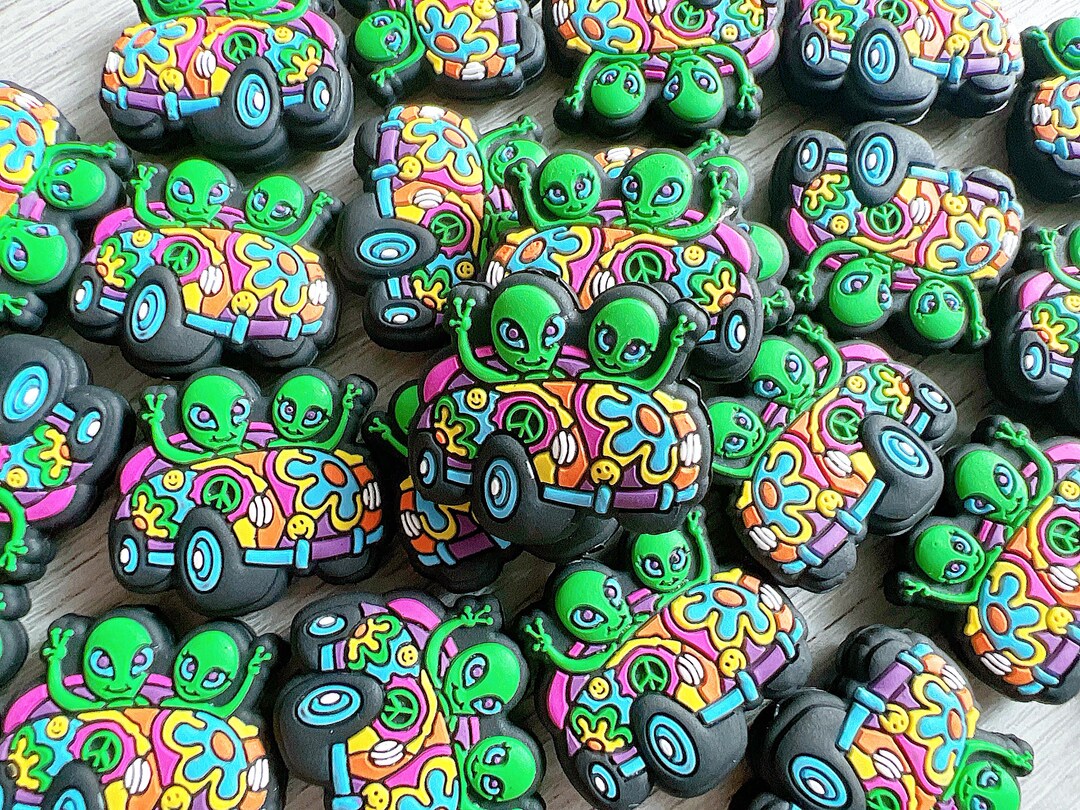 Silicone Focal Beads Lisa Groovy Aliens Aliens in Car Retro Aliens Colourful Aliens in Car - Etsy