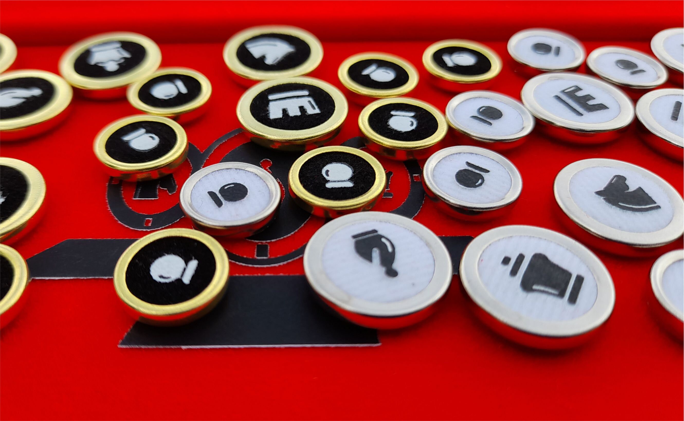 Modern Handmade Travel Chess Sets With Board 8.5 21.5x21 Cm Metal Theme ...