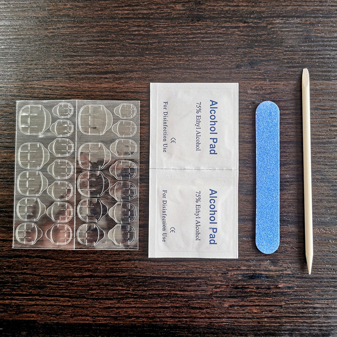 Spar Powder Gradually False Nails Press on Nails 24 Pics Pink Short ...