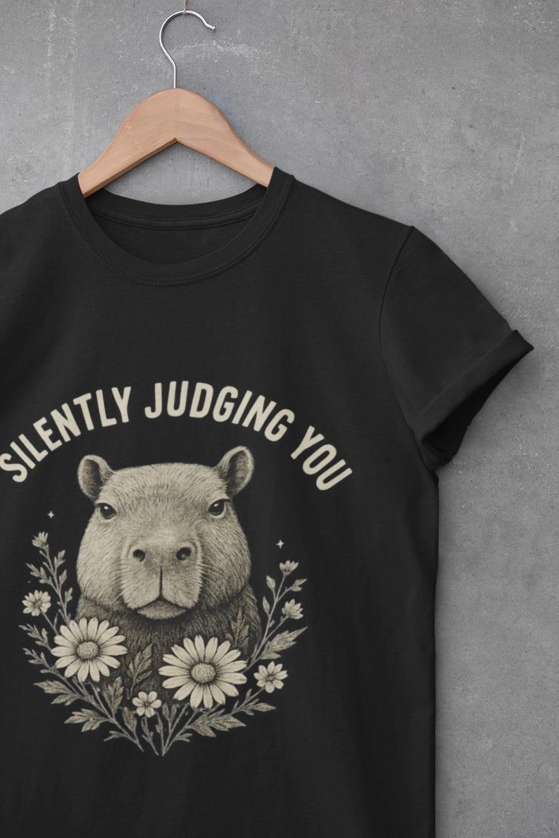 I'M JUDGING! Judgy Capybara Graphic Tee: Whimsical Animal Lover ...