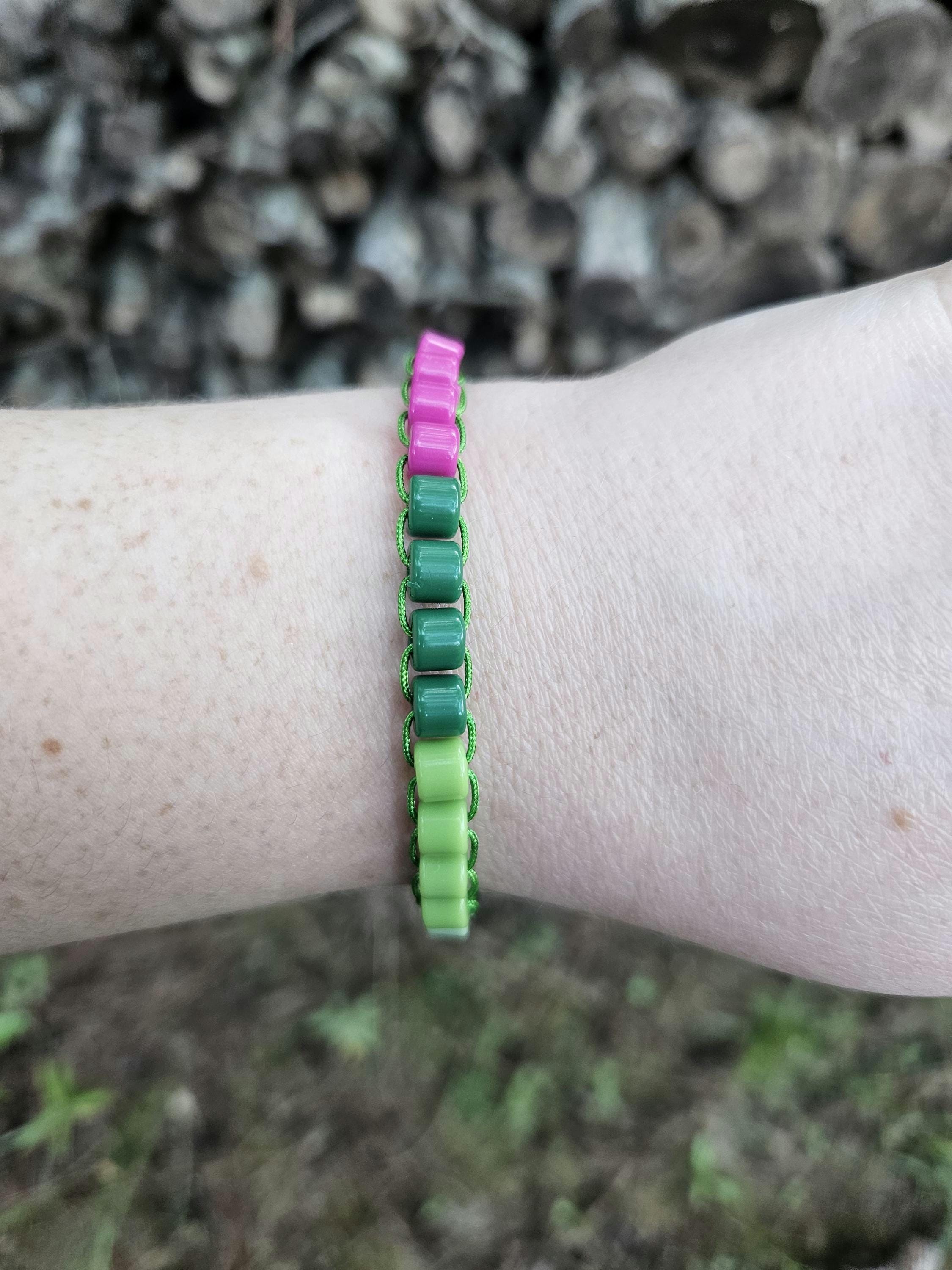 Fidget and Pull Bracelet - Etsy