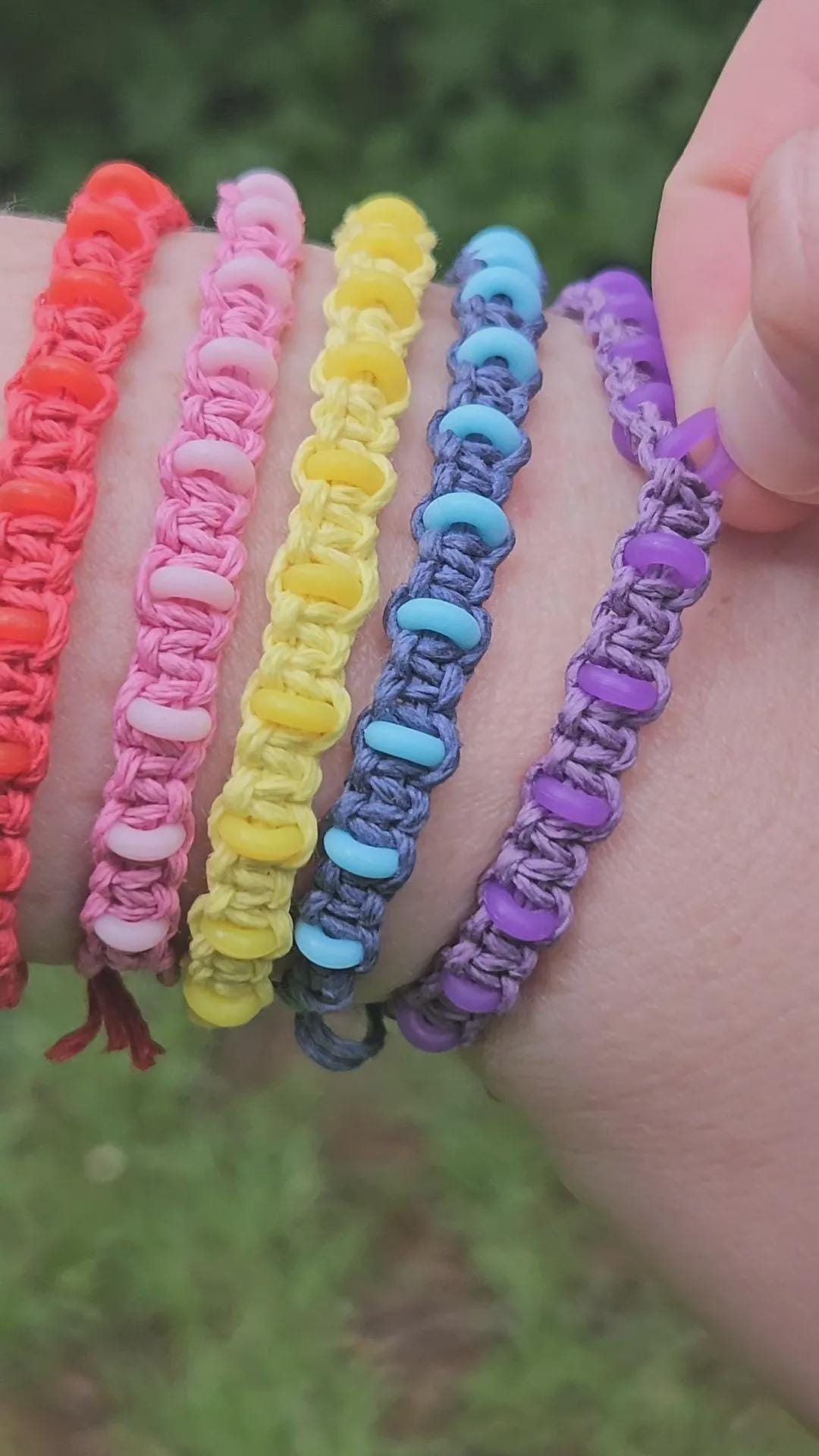 Pick and Pull Fidget Bracelet - Sensory Bracelet to Help Manage ...