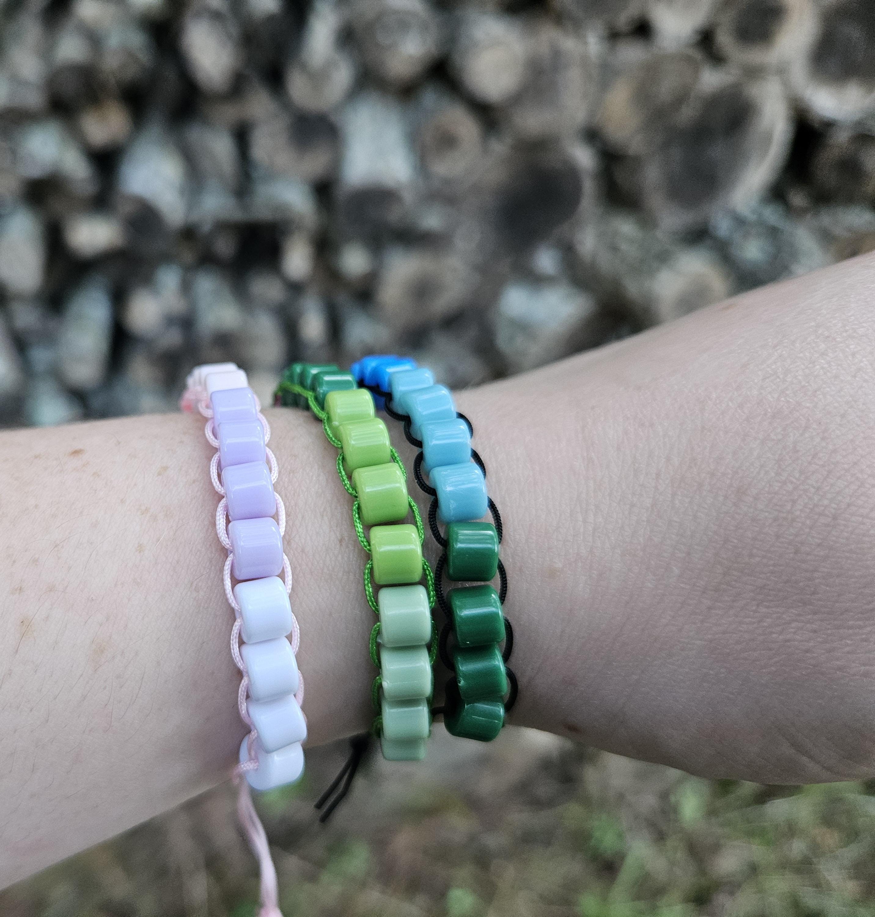 Fidget and Pull Bracelet - Etsy