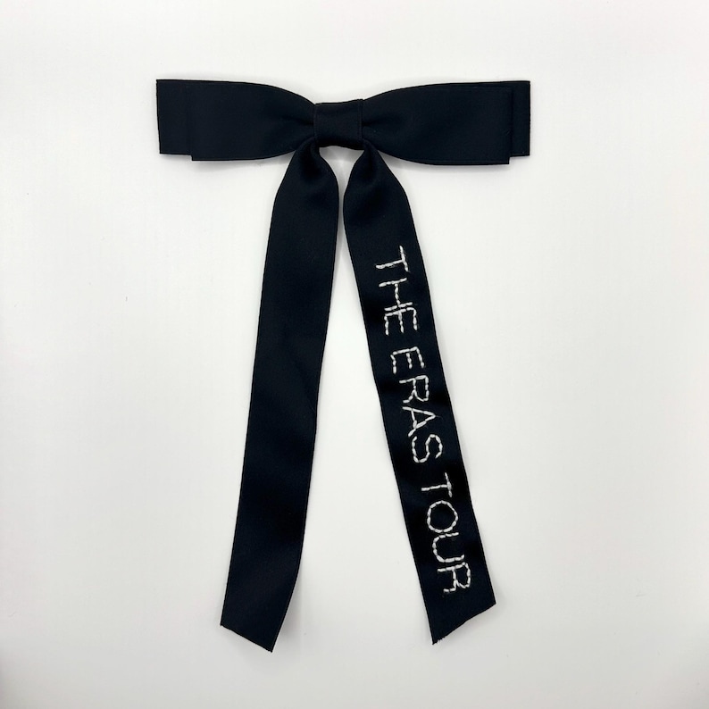 Custom Hand-embroidered Hair Bow - Etsy