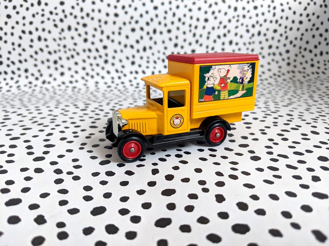 Vintage Rupert the Bear Lledo 51010 1993 Days Gone '1928 Chevrolet Van ...