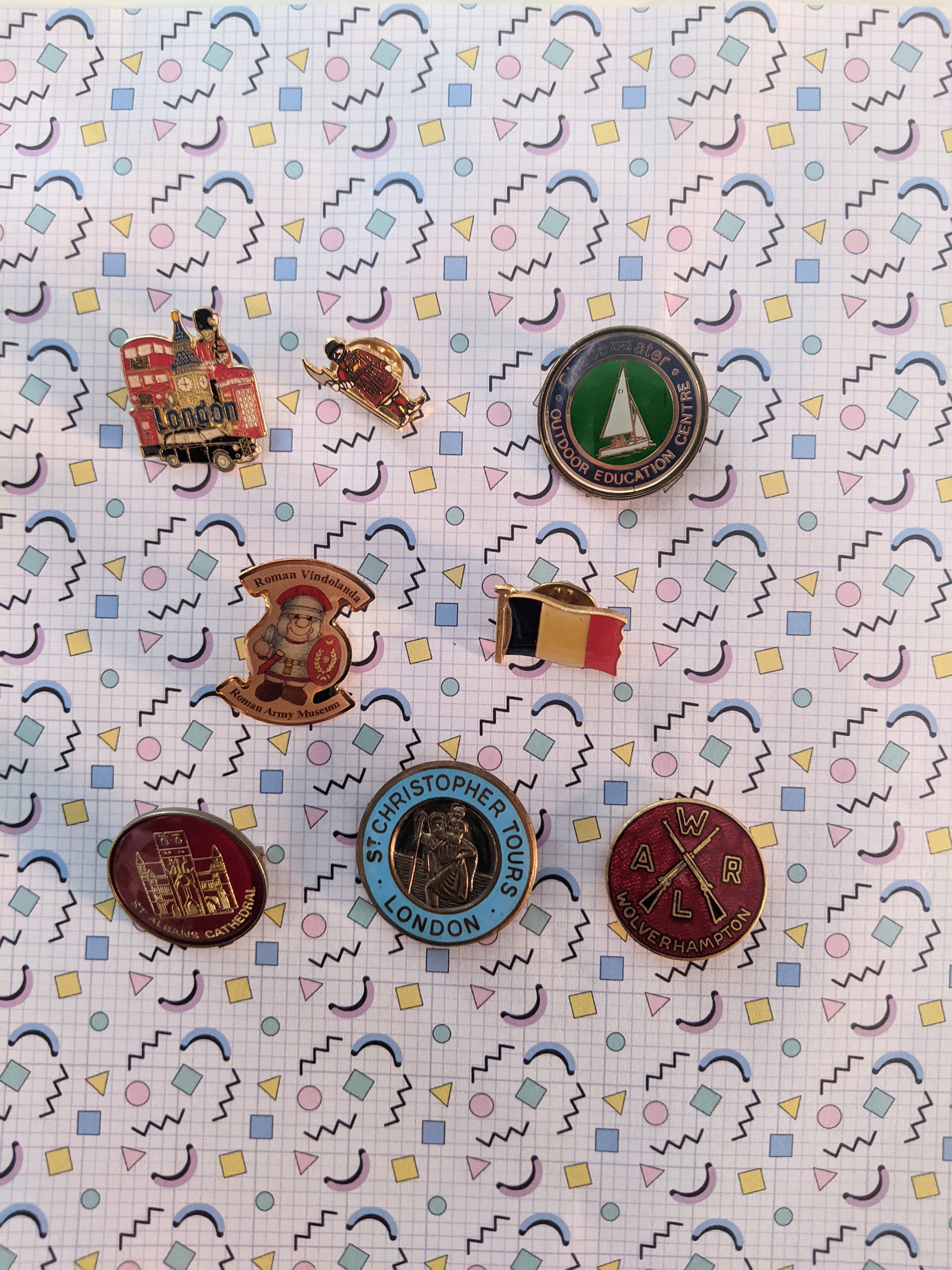 Pick Your Own: Vintage Metal Pin Badges - Etsy