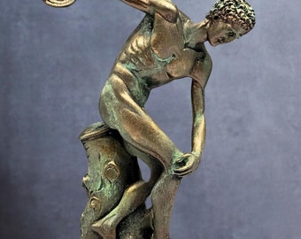 olympic discus statue