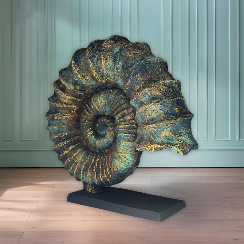 Hand-painted Ammonite Fossil Statue: Aquarium and Beachy House Sea ...