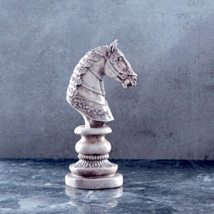 Decorative Bone Colored Knight Chess Piece, Vintage Style Horse Statue ...