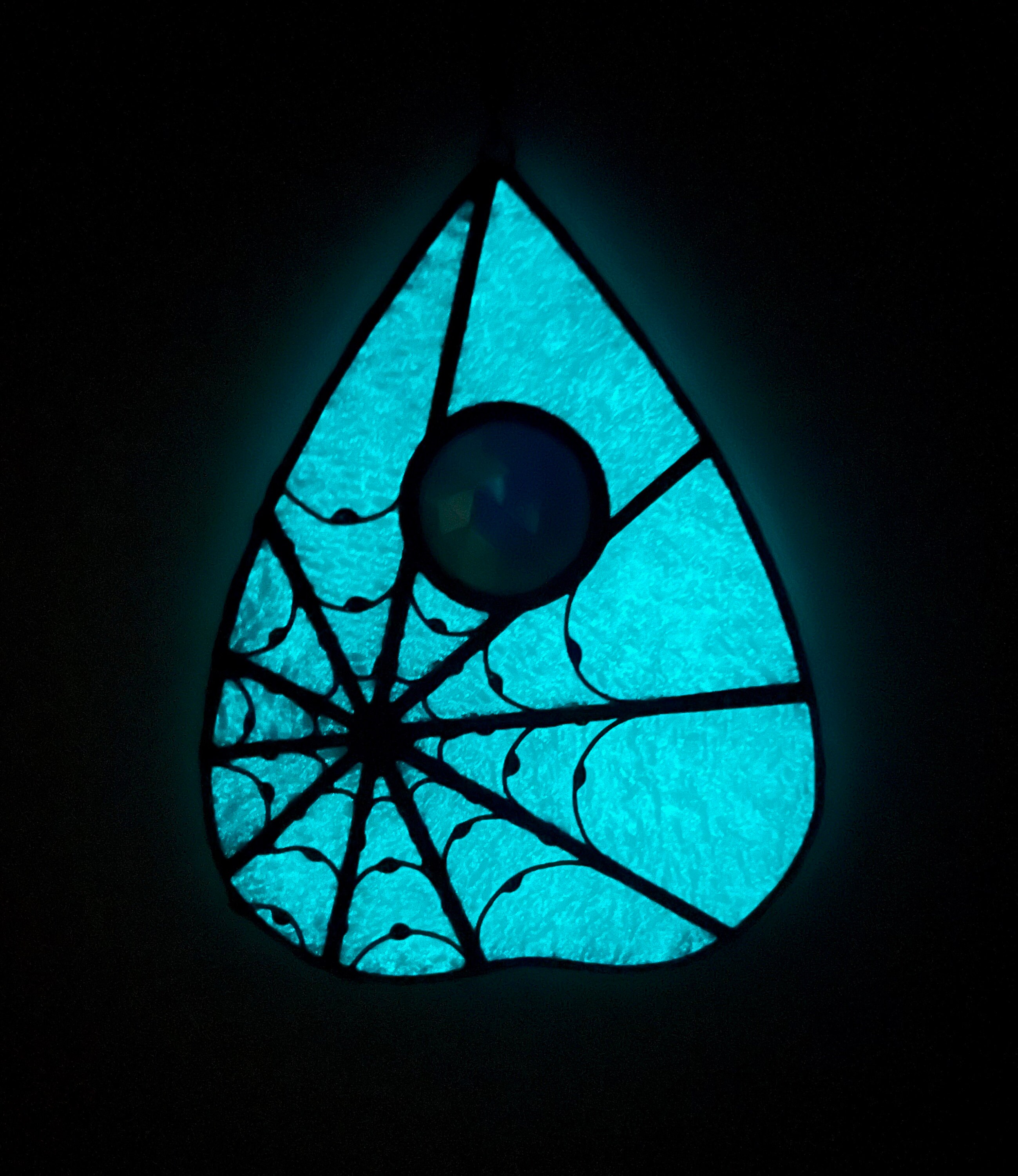 Spider Web Planchette Stained Glass Pattern Stained Glass Patterns ...