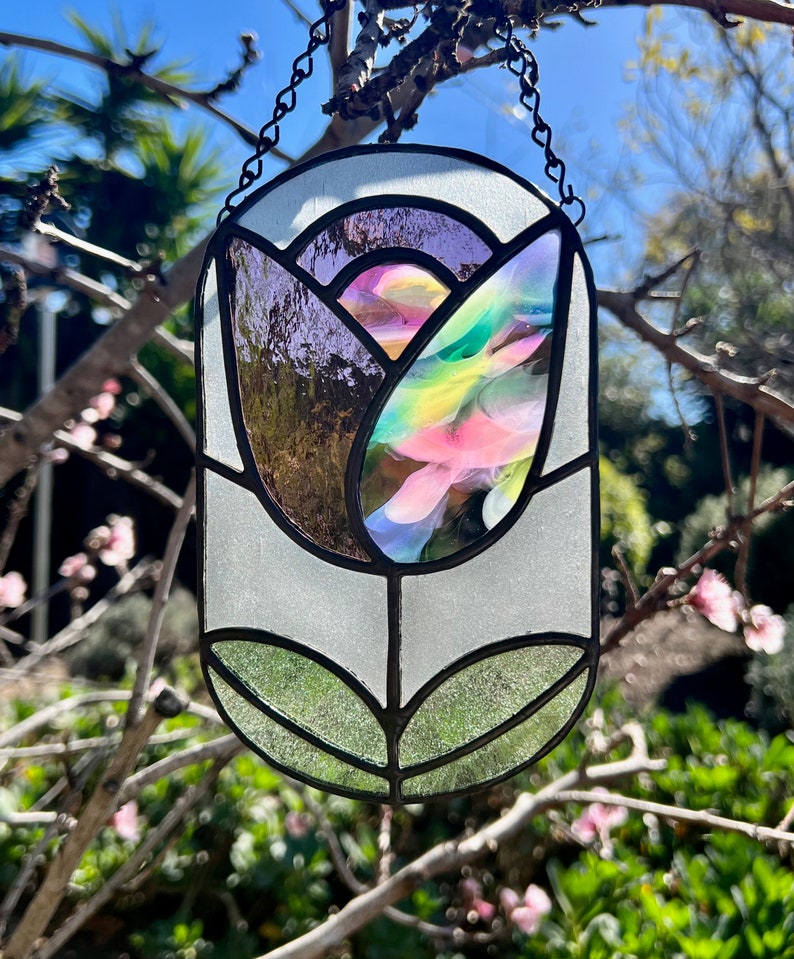 Modern Tulip Stained Glass Pattern: Suncatcher Design (digital Download ...
