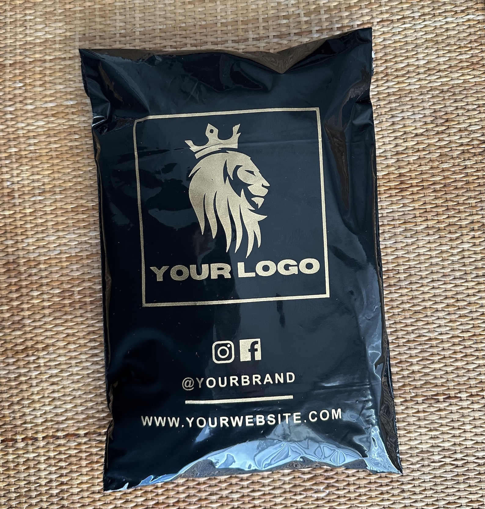 Custom Black Poly Mailer Custom Shipping Bags Polymailer Design Custom ...