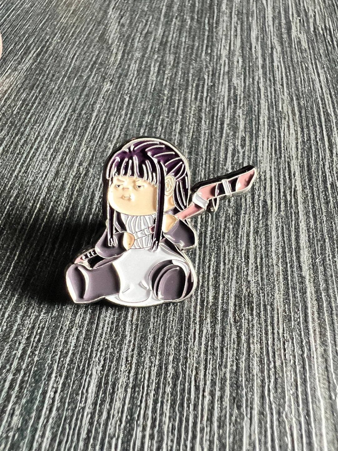 Anime Chibi Pouting Fern the Mage Pin - Etsy