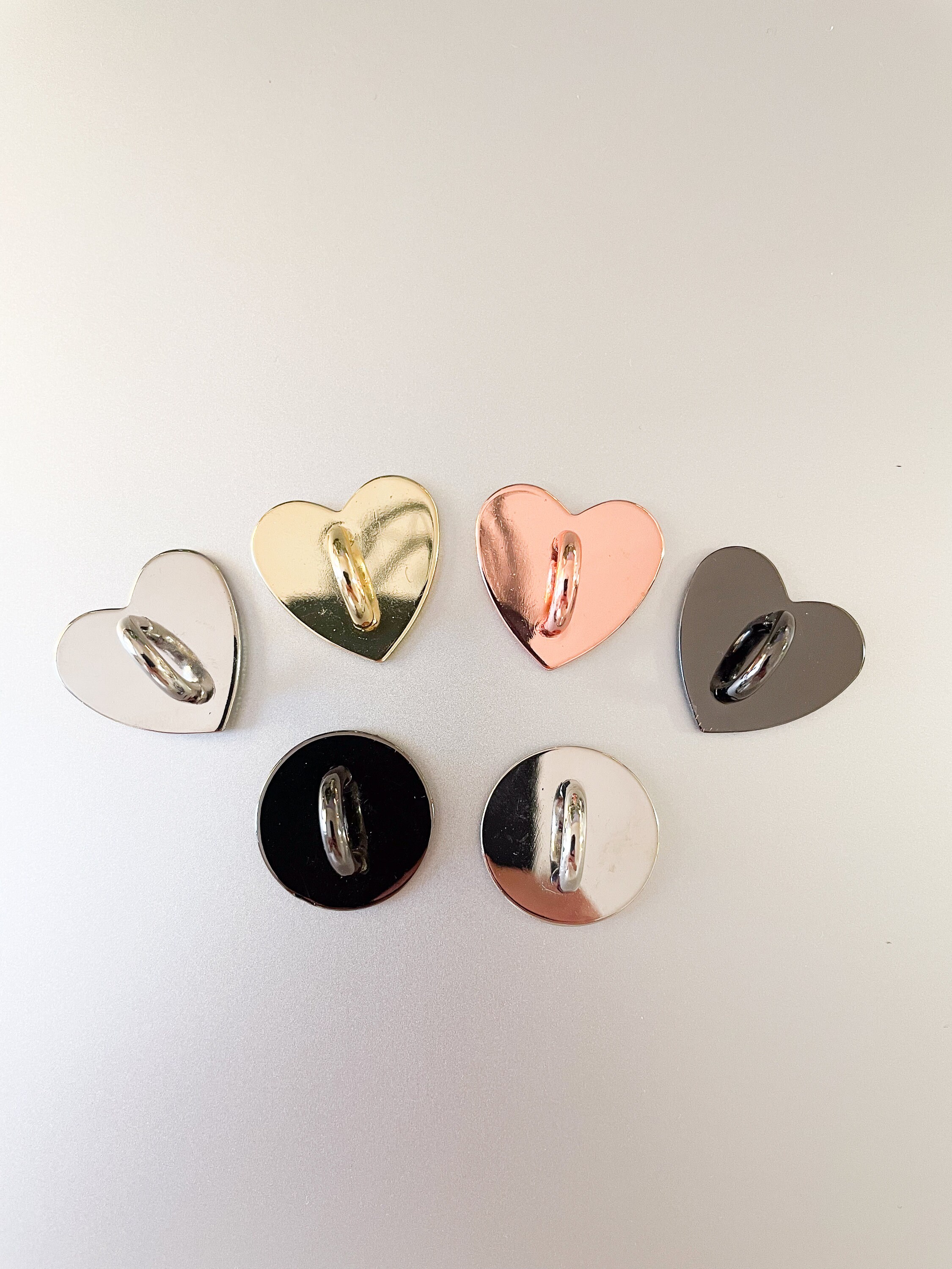 Metal Adhesive Heart Shaped Phone Charm Hook, Phone Charm Holder, Kpop ...