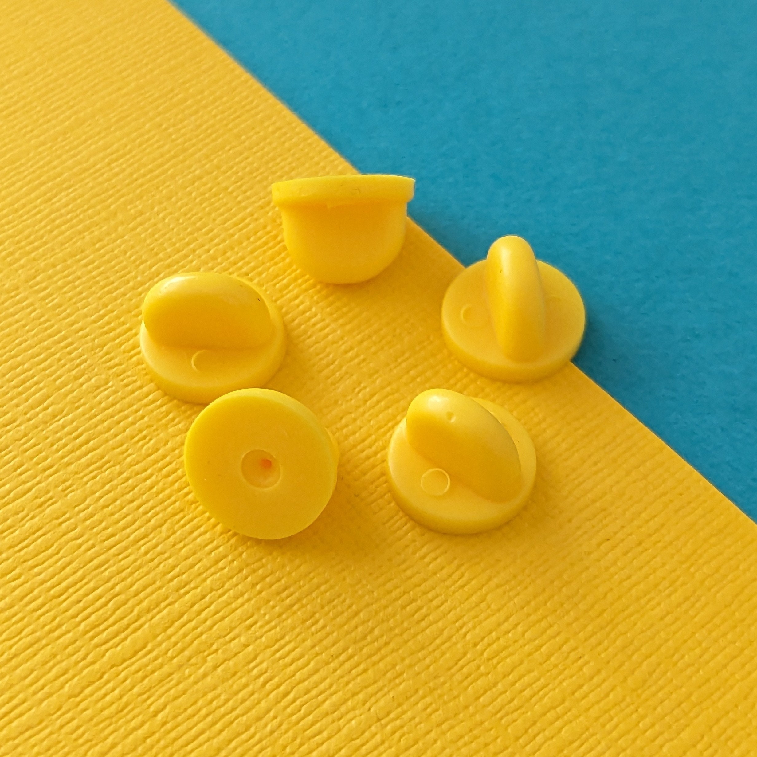 5 Pack Round Rubber Pin Backs, Replacement Clutches for Enamel Pins ...