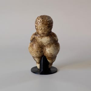 Paleolithic Venus of Willendorf, Ivf Gift, Fertility Goddess, Primitive ...