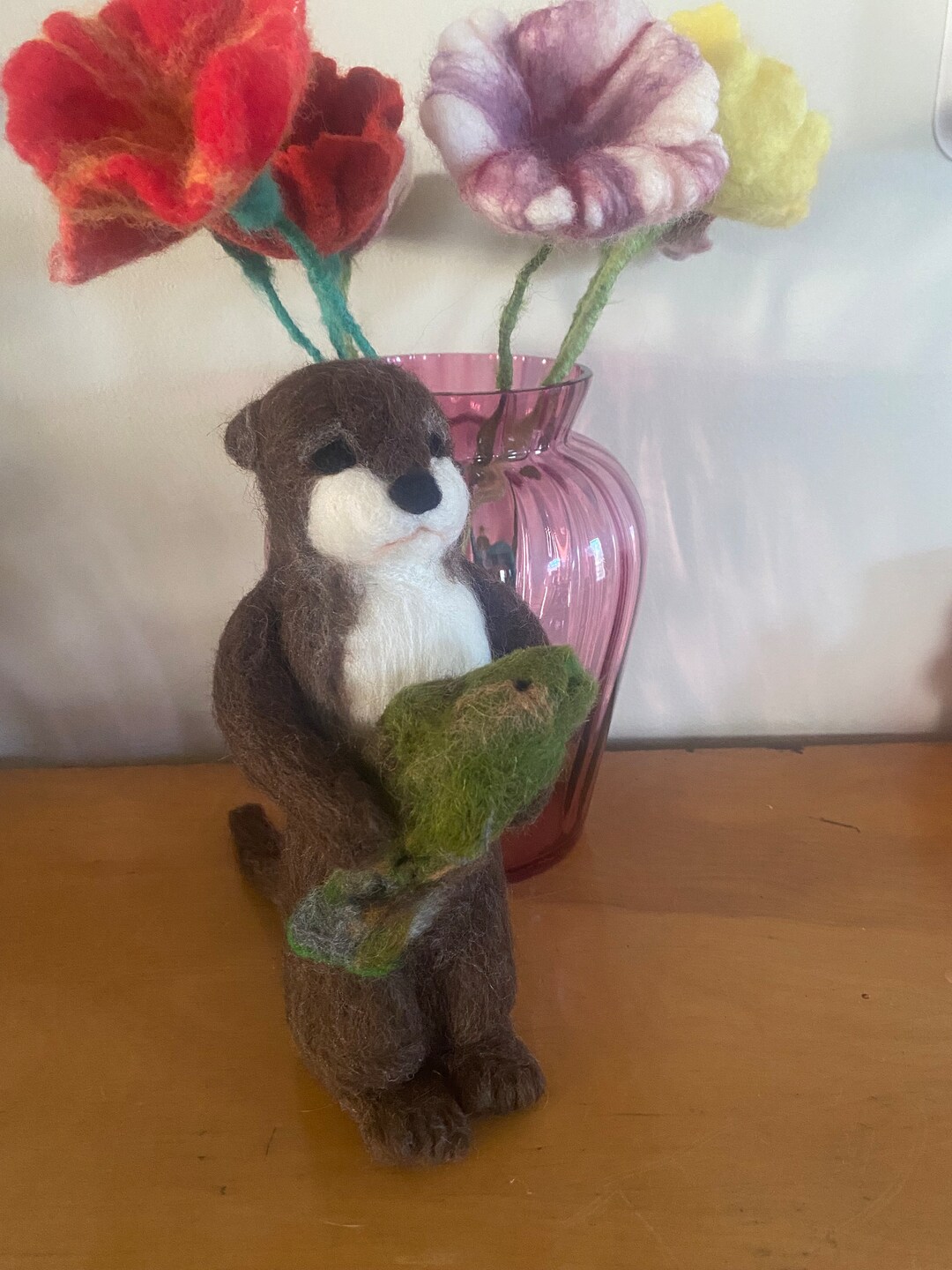 Needle Felted Otter With Fish - Etsy