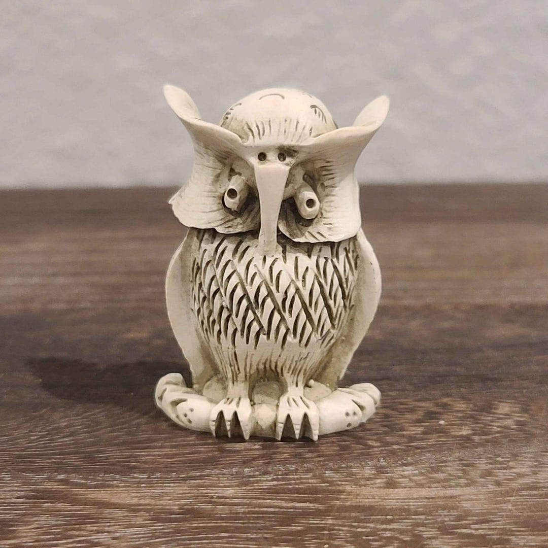 Vintage Japanese Netsuke Owl Figurine Resin 2 - Etsy