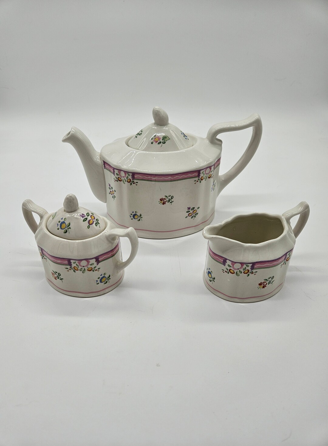 Vintage Laura Ashley alice England Tea Pot , Creamer & Sugar Bowl Set ...
