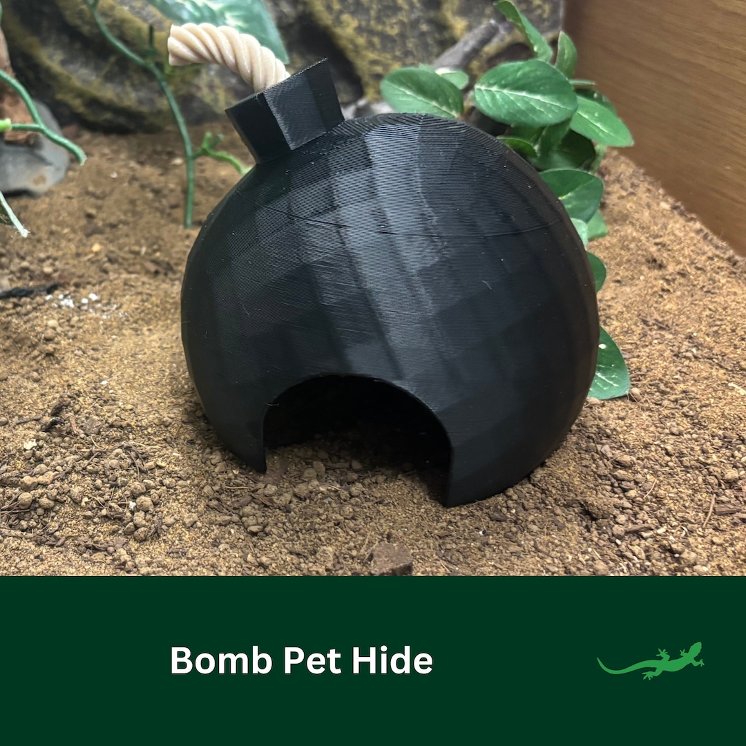 BOMB Reptile Hide, Ball Pet Cave, Funny Vivarium Accessory for Pet ...