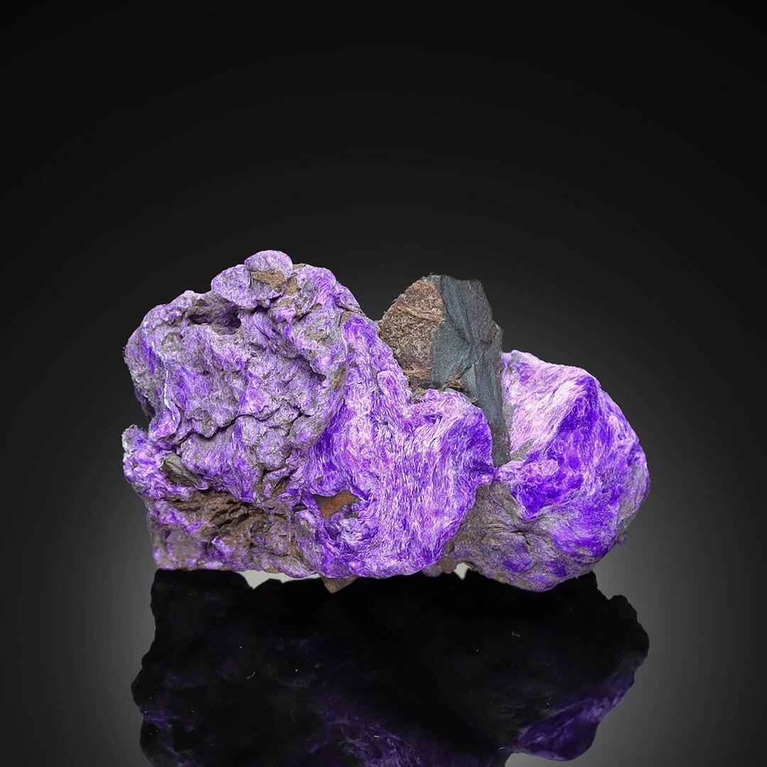Very Rare! Fibrous Purple SUGILITE Intense Color! From Kalahari SOUTH ...