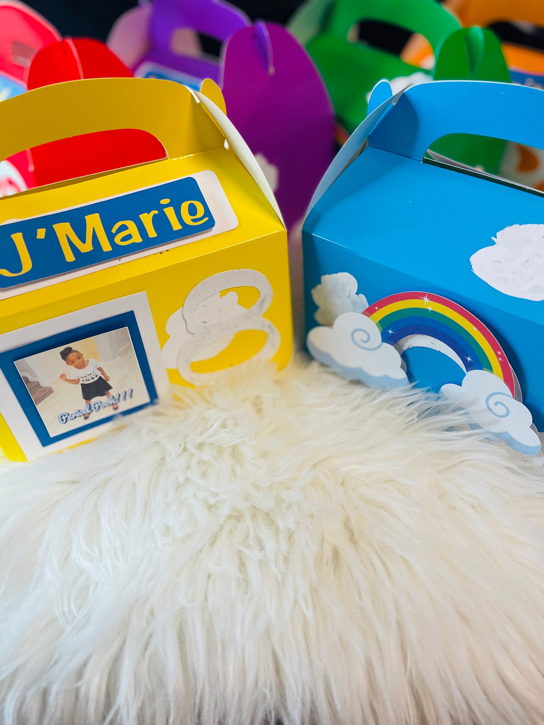 Custom Party Favor Bundle Set | mgmforex.com