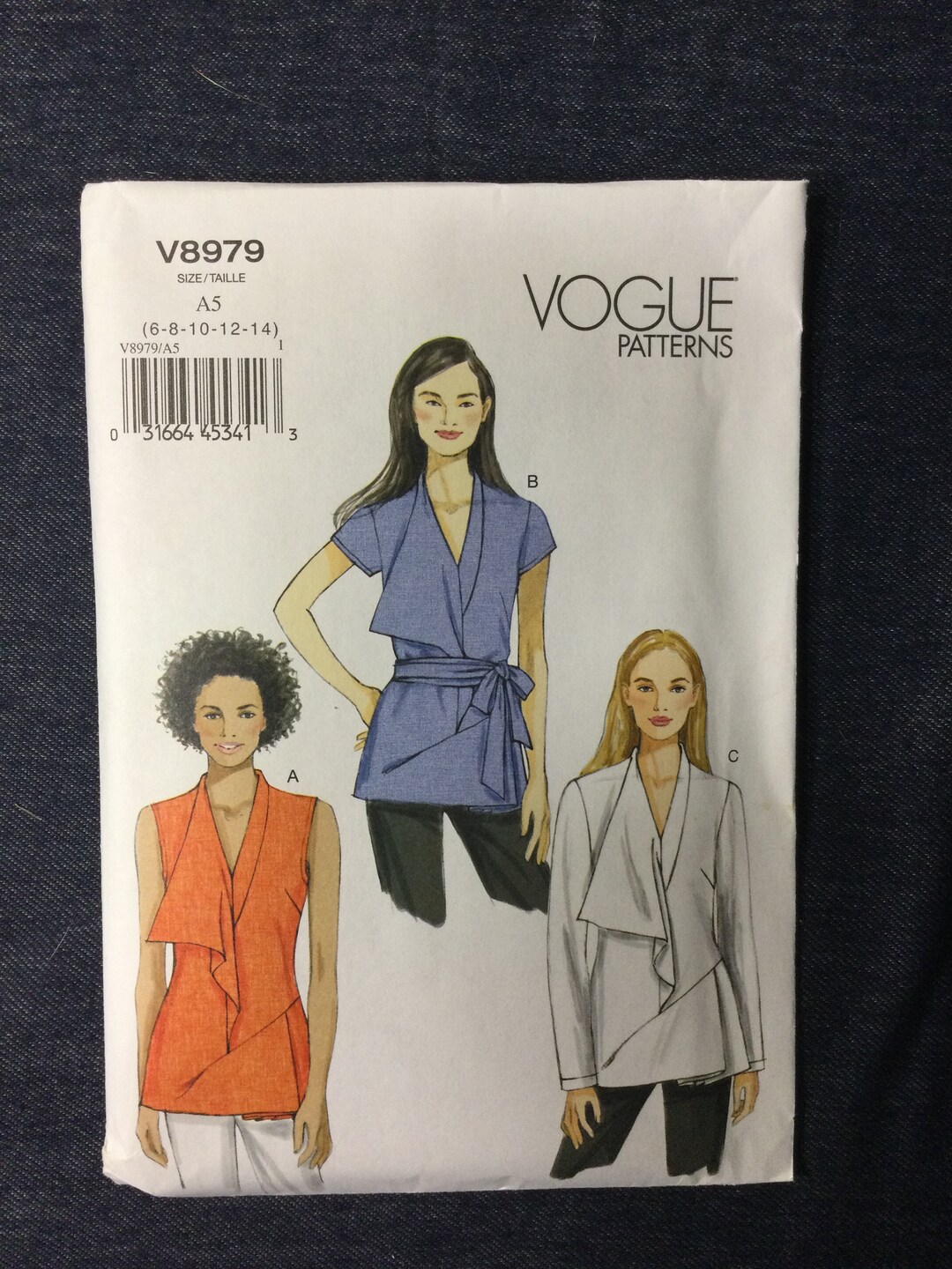 Vogue 8979 Uncut With Factory Folds - Etsy