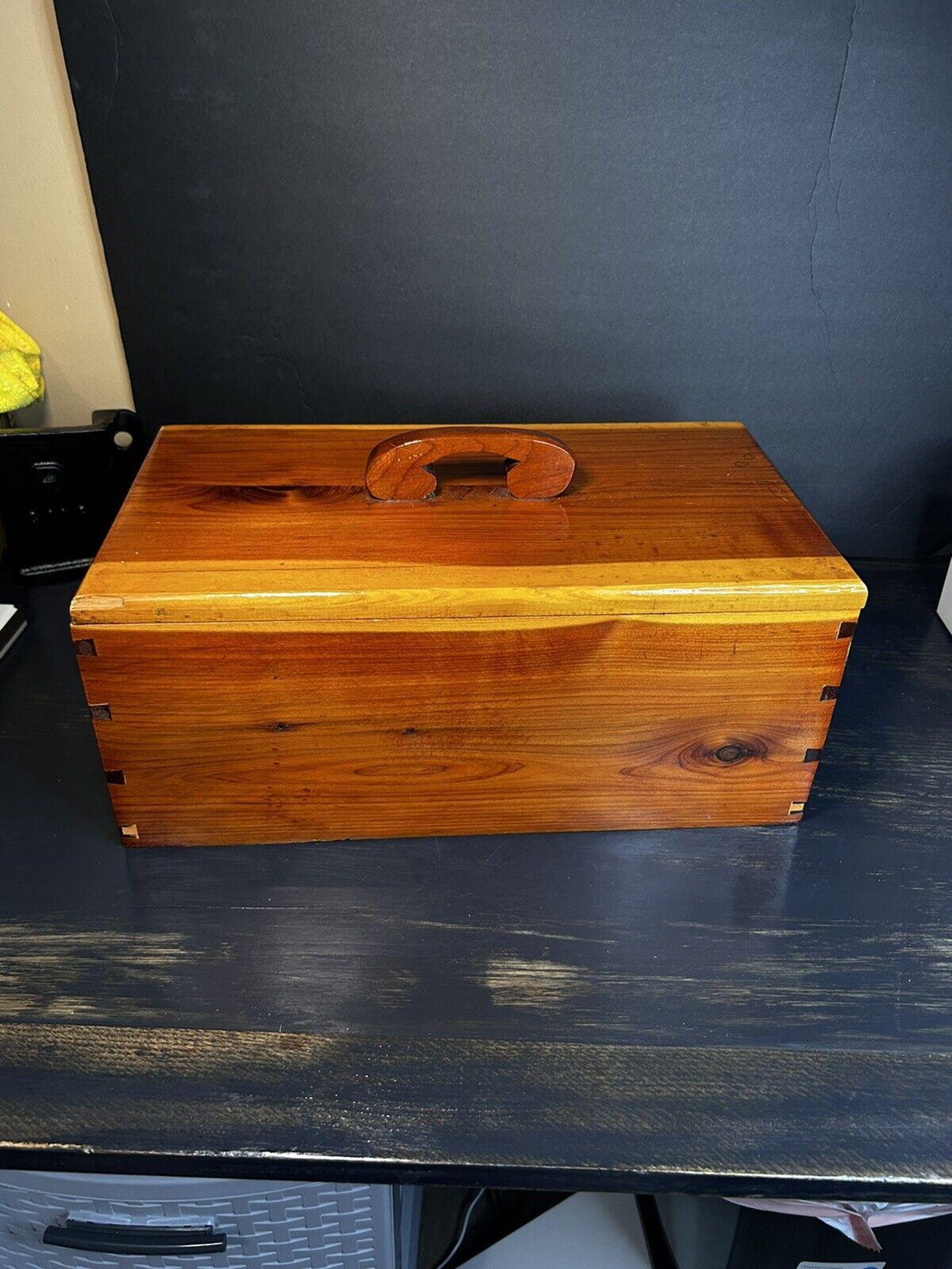 Vintage Hand Made Dovetail Cedar Wood Box With Lid . Gorgeous Glossy ...