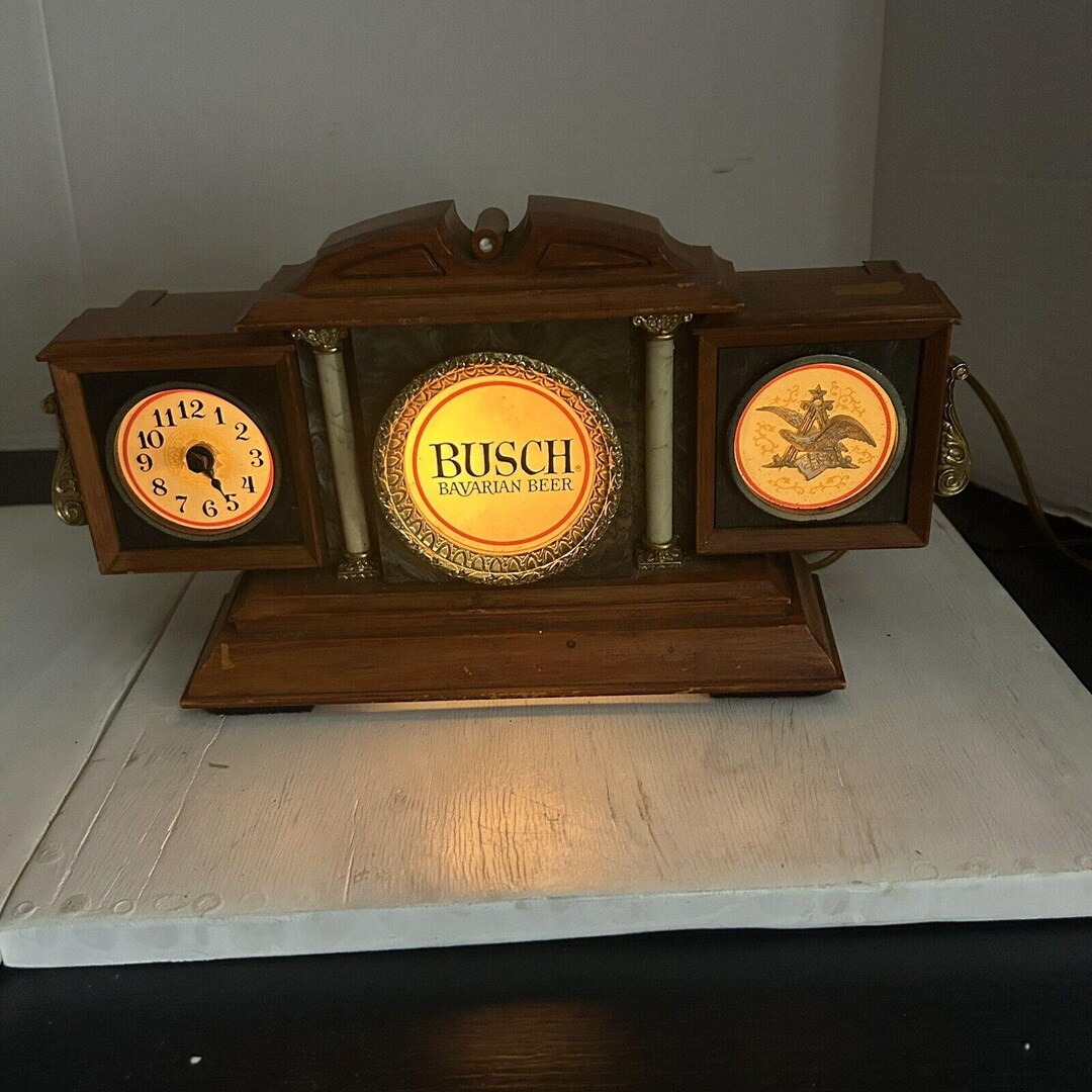 Vintage Busch Bavarian Light up Beer Sign . Clock and Anheuiser Busch ...