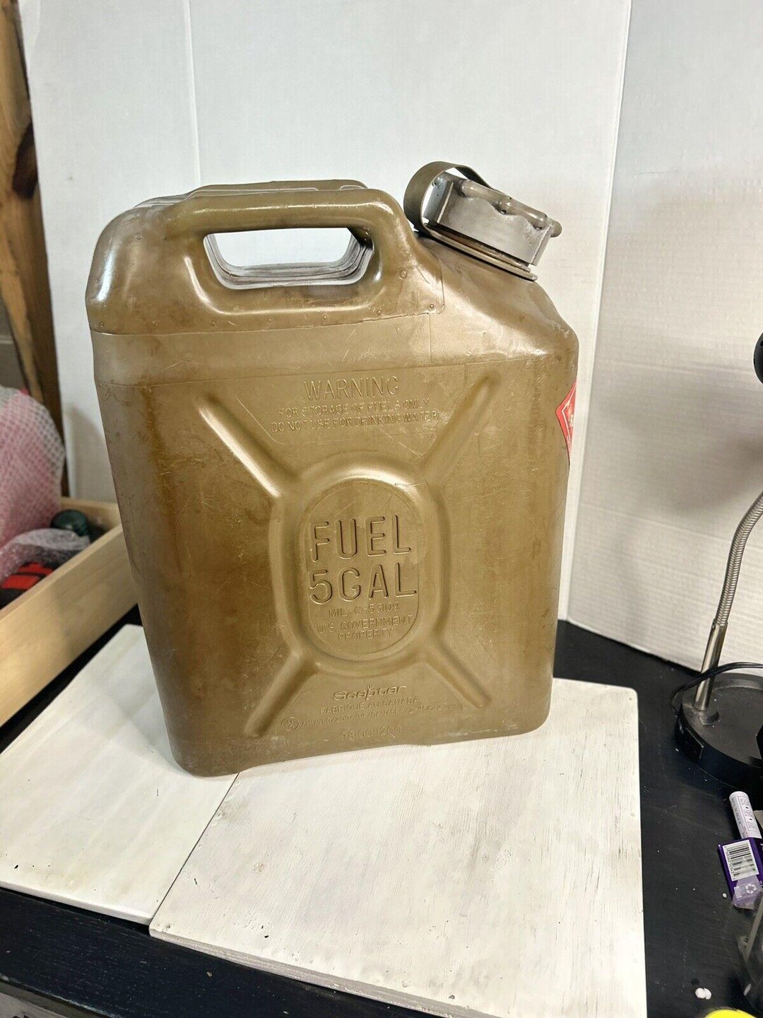 Military Fuel Can MFC 5 Gallon / 20 L Scepter Field Drab USGI. Used in ...